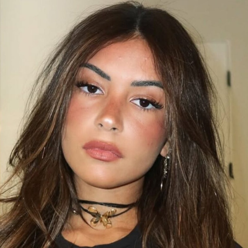 Instagram Model Who Was Criticized For Her “Inappropriate” Outfit That ...