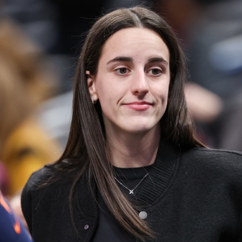 Everyone Is Praising Caitlin Clark For Her Classy Act That Was Caught ...
