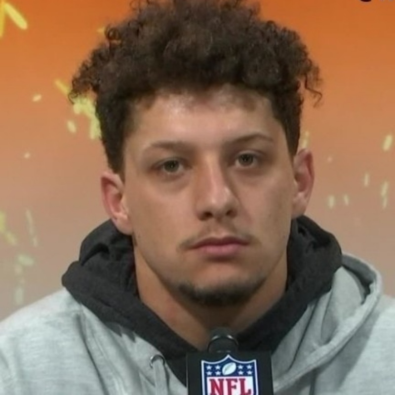 Patrick Mahomes Is Asking For Everyone’s Prayers - News