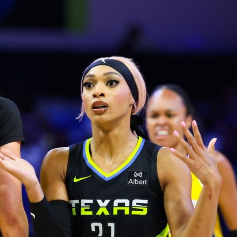 WNBA Star DiJonai Carrington Turns Heads With Her Wild Behavior That ...