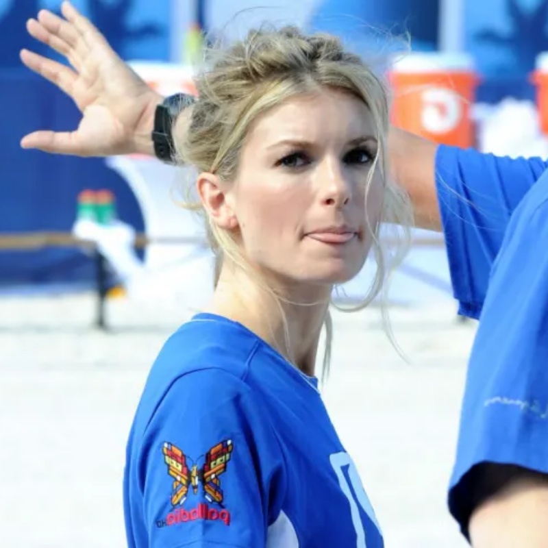 PHOTOS: Former NFL Reporter Barely Covered in Body Paint Swimsuit Photo ...