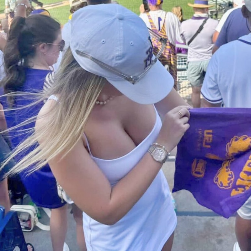VIDEO: Insanely Hot LSU Fan Steals The Show On Live TV During College World Series And Everyone ...