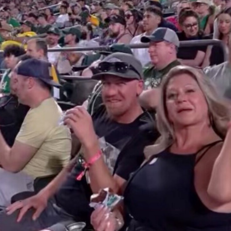 Caught In The Act – Oakland A’s Fan Leaves Commentators Speechless As ...