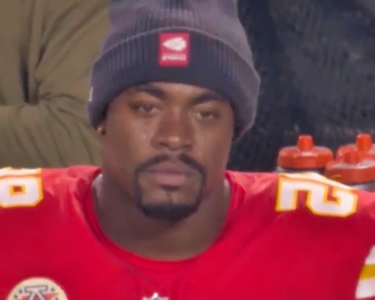 Cameras Caught Kansas City Chiefs Superstar Chris Jones Crying His Eyes ...