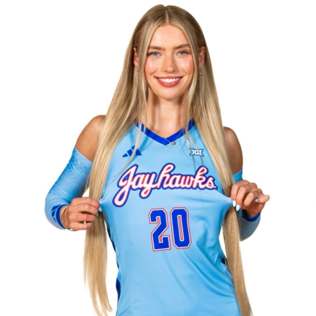 “I Just Licked My Screen”: Kansas Volleyball Star Brynn Kirsch Has ...