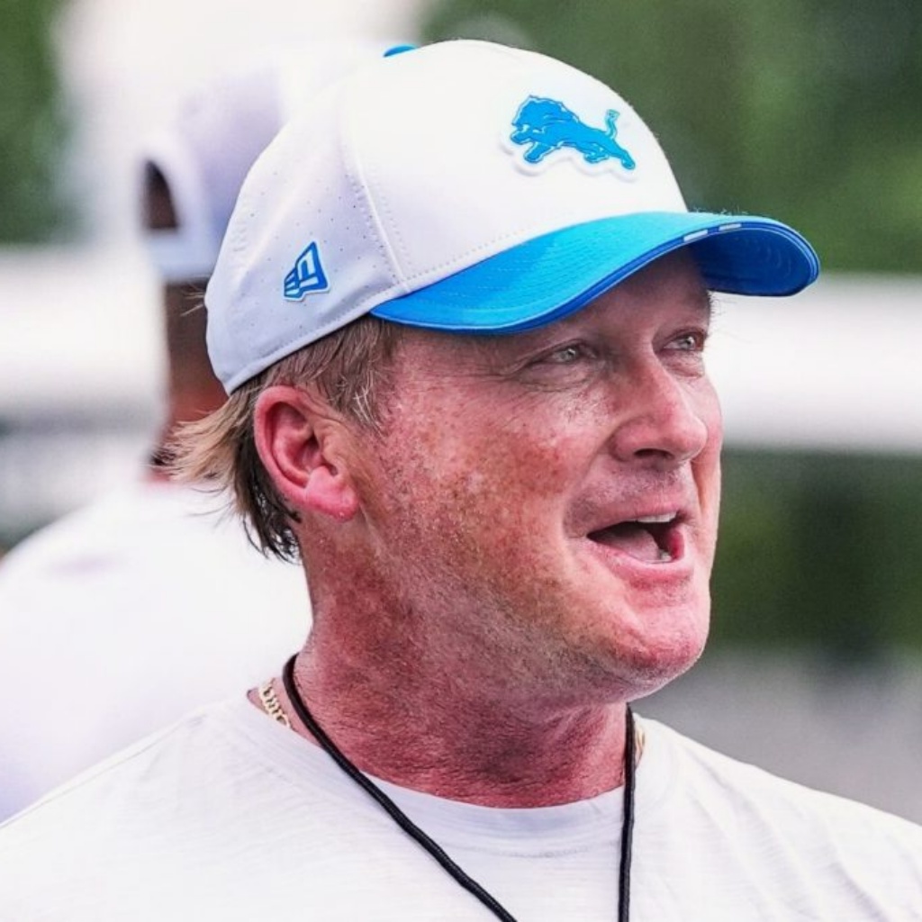 Jon Gruden Receives Major NFL C0aching Offer, Makes His Decision - News